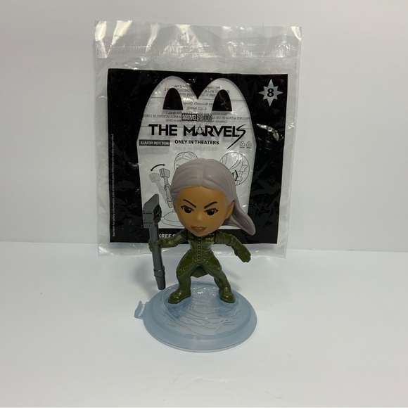 Marvel | Toys | The Marvels Kree Supremor Darbenn 223 Mcdonalds Happy ...
